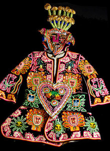 Rich masquerade in the Andes – Masks of the World