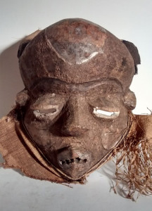 Mbuya mask from the DRC – Masks of the World