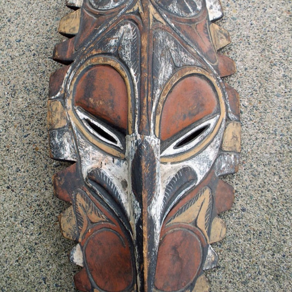 Classic Sepic River mask – Masks of the World