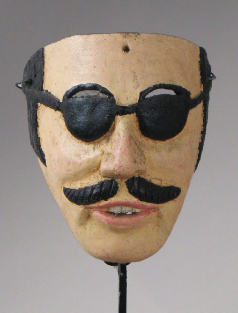 Iroquois corn husk mask – Masks of the World