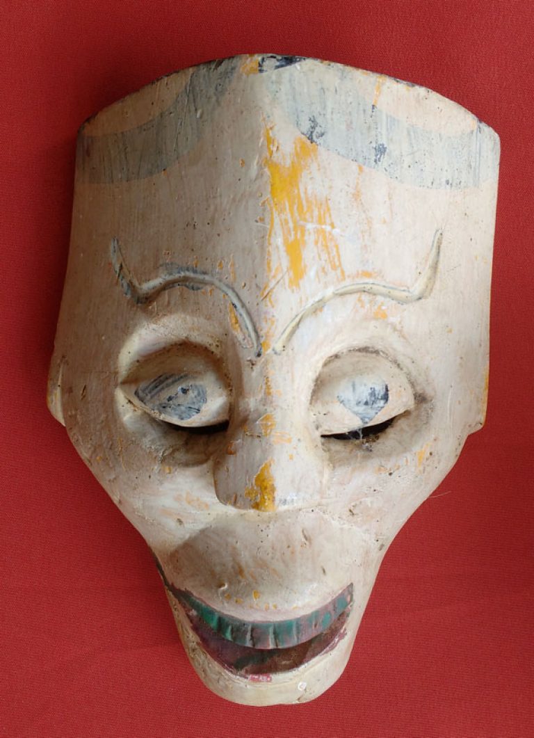 Strange Mexican mask – Masks of the World