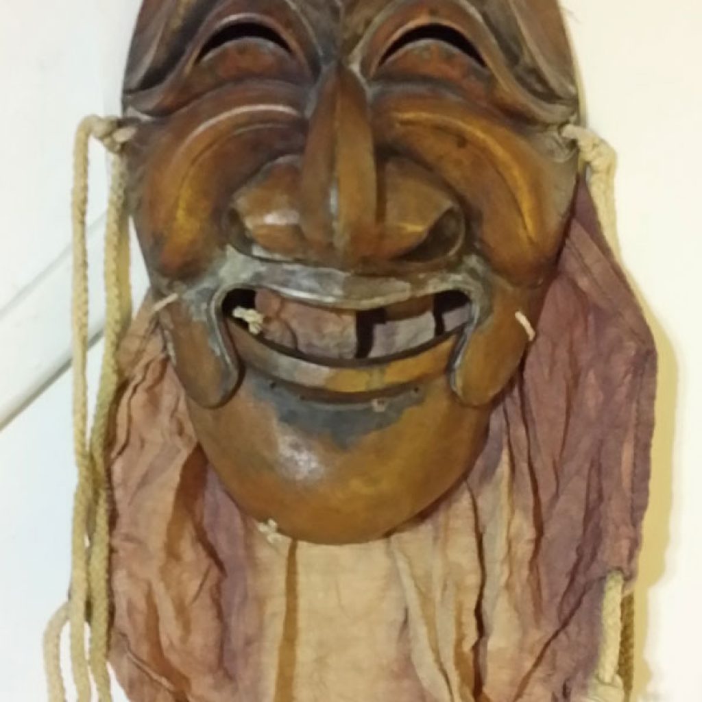 Older Hanhoe mask from Korea – Masks of the World