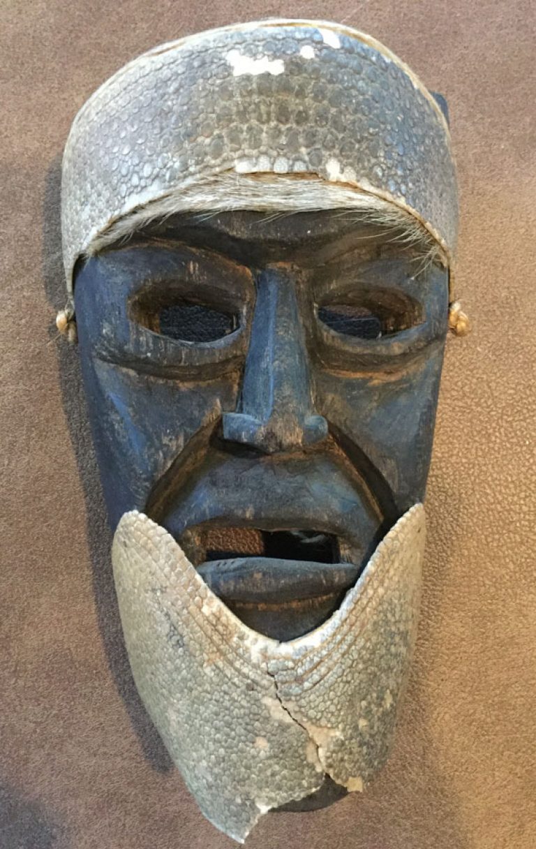 Popular Mexican armadillo mask – Masks of the World
