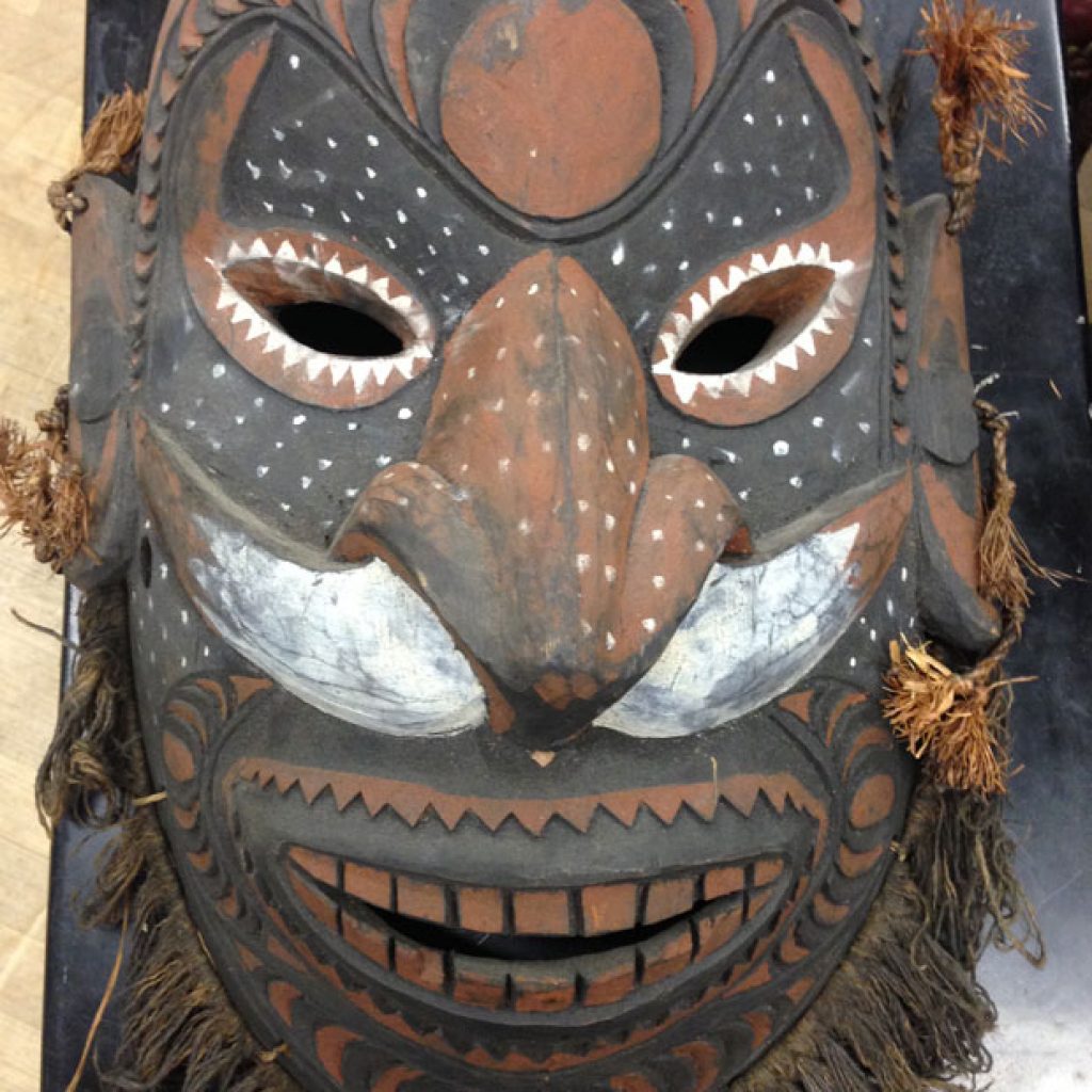 Tago mask from PNG – Masks of the World