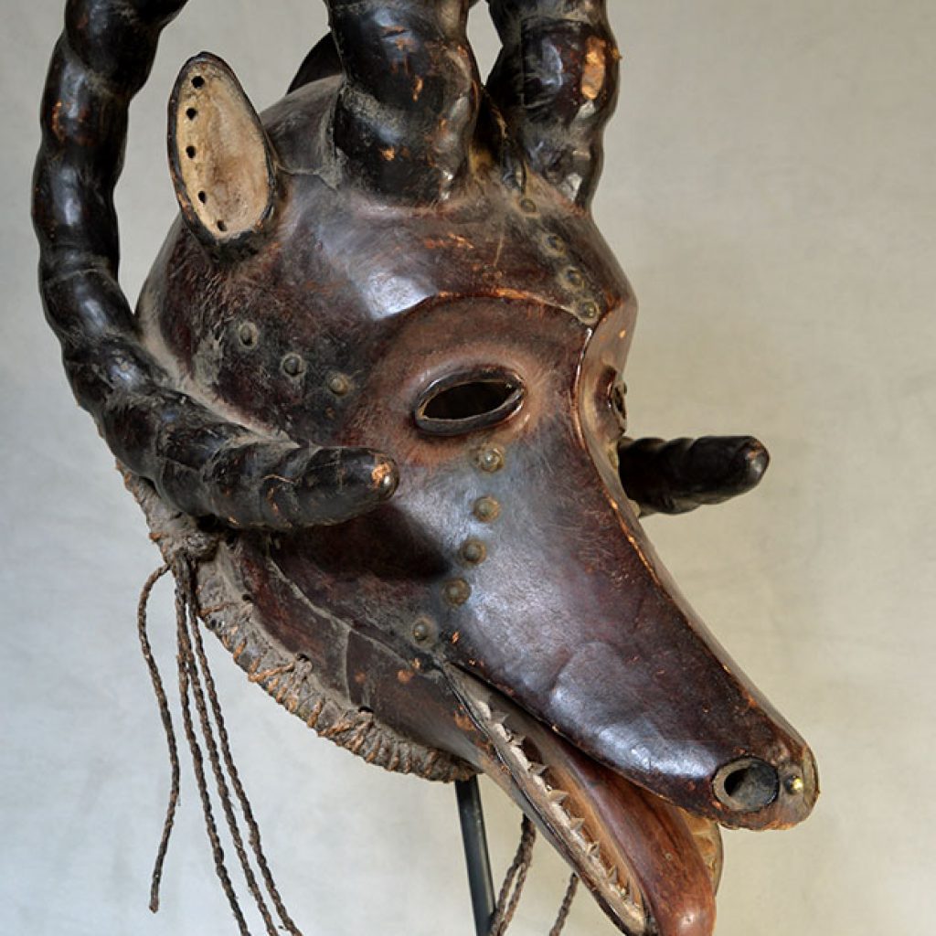 Ekoi mask comparison – Masks of the World