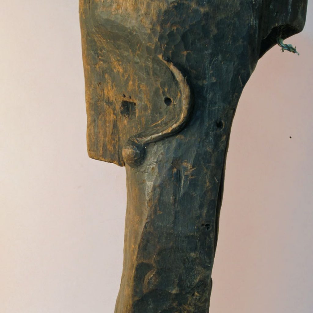 Big mask from Tanzania – Masks of the World