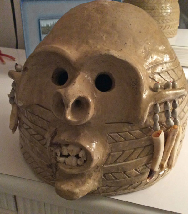 The famous PNG mud man mask – Masks of the World