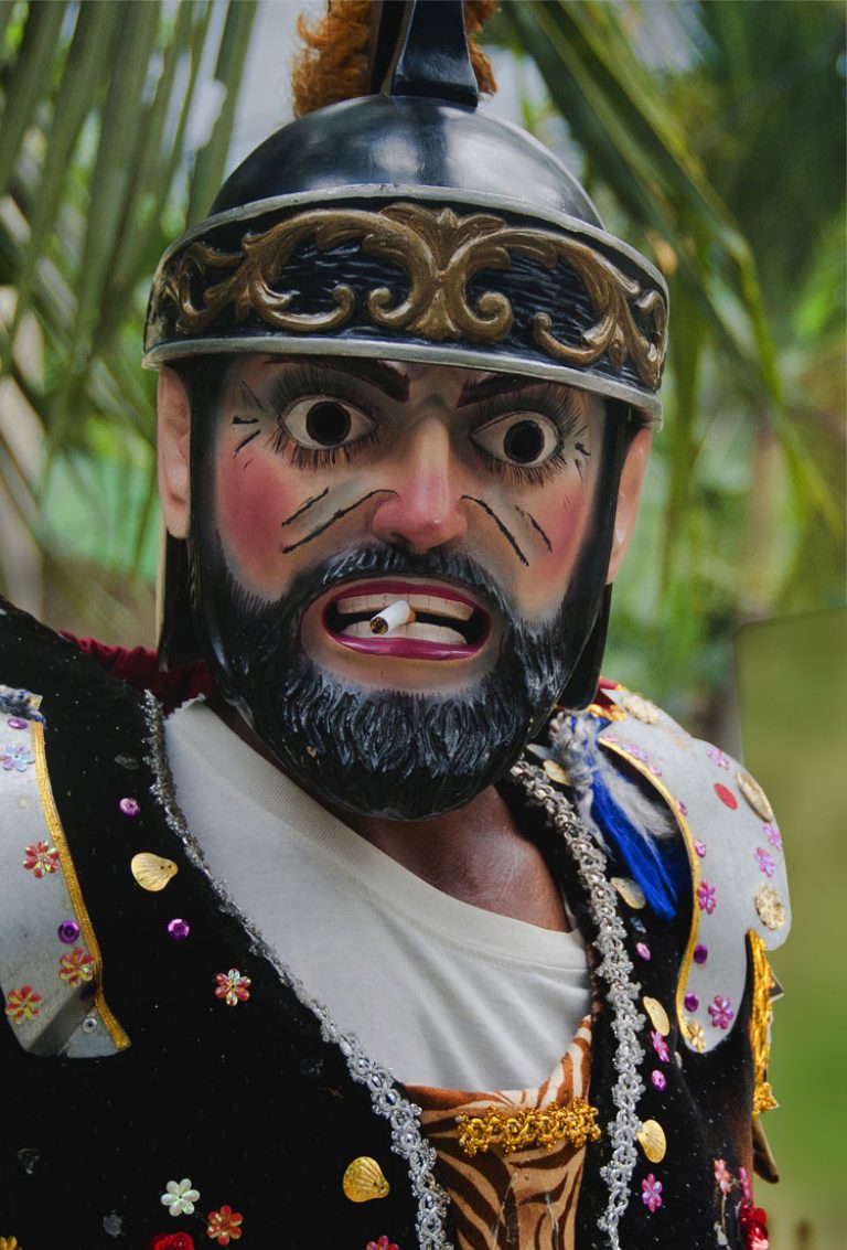 There’s an Easter surprise in the Philippines. – Masks of the World