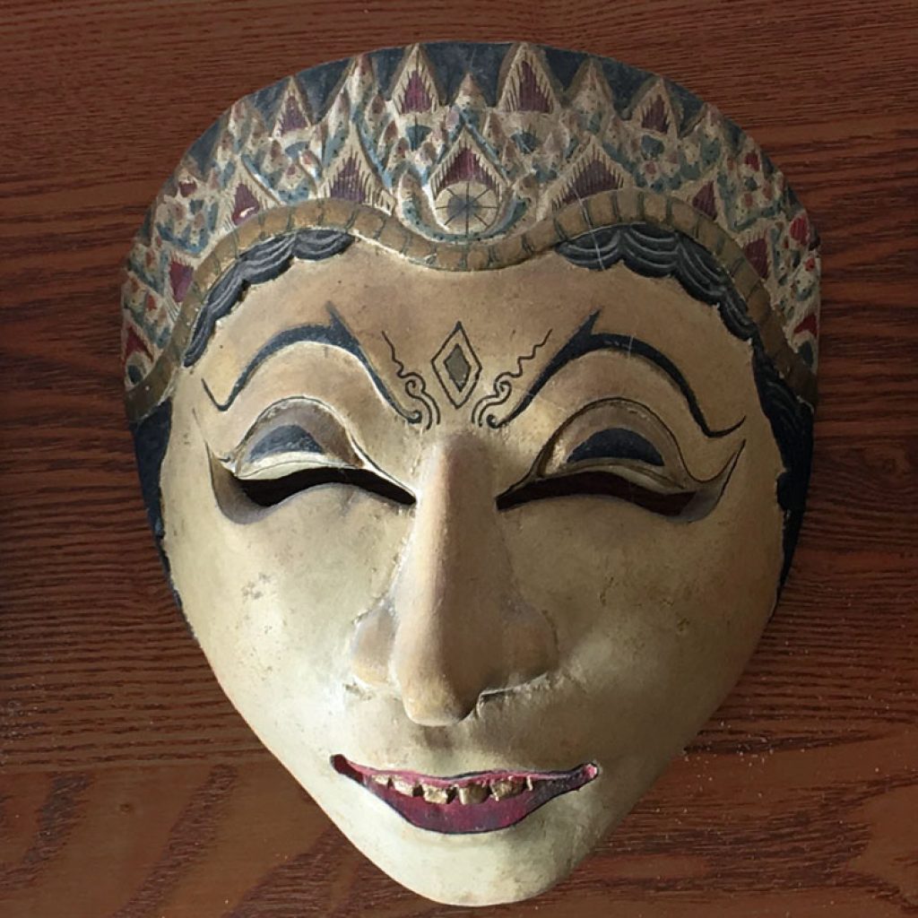 Classic dance mask from Java – Masks of the World