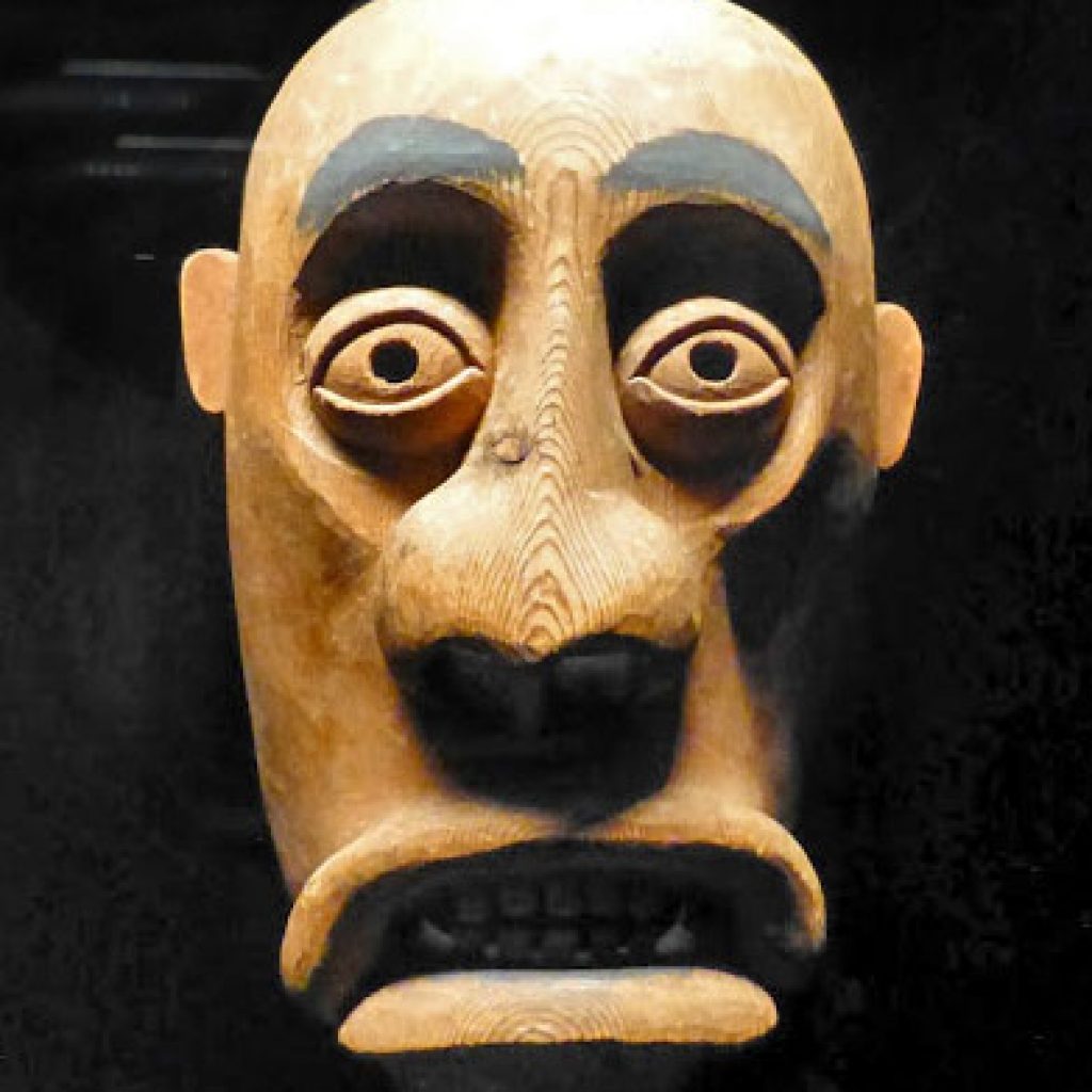 3 masks from Greenland – Masks of the World