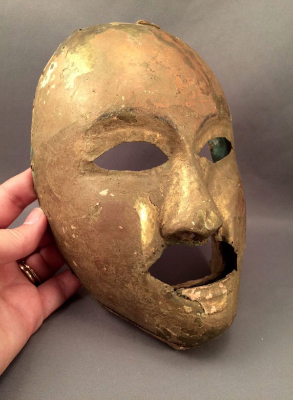 Old Venetian carnival mask – Masks of the World