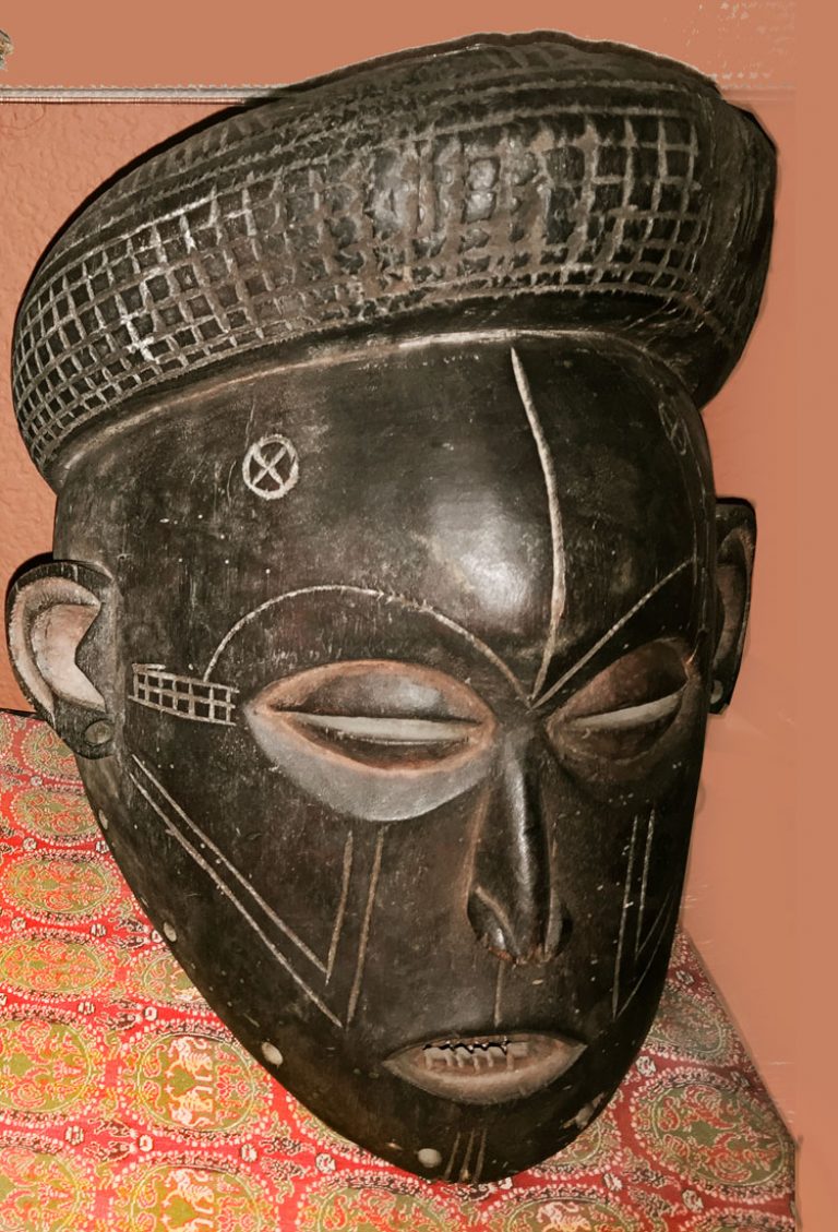 Lele mask from the Congo – Masks of the World