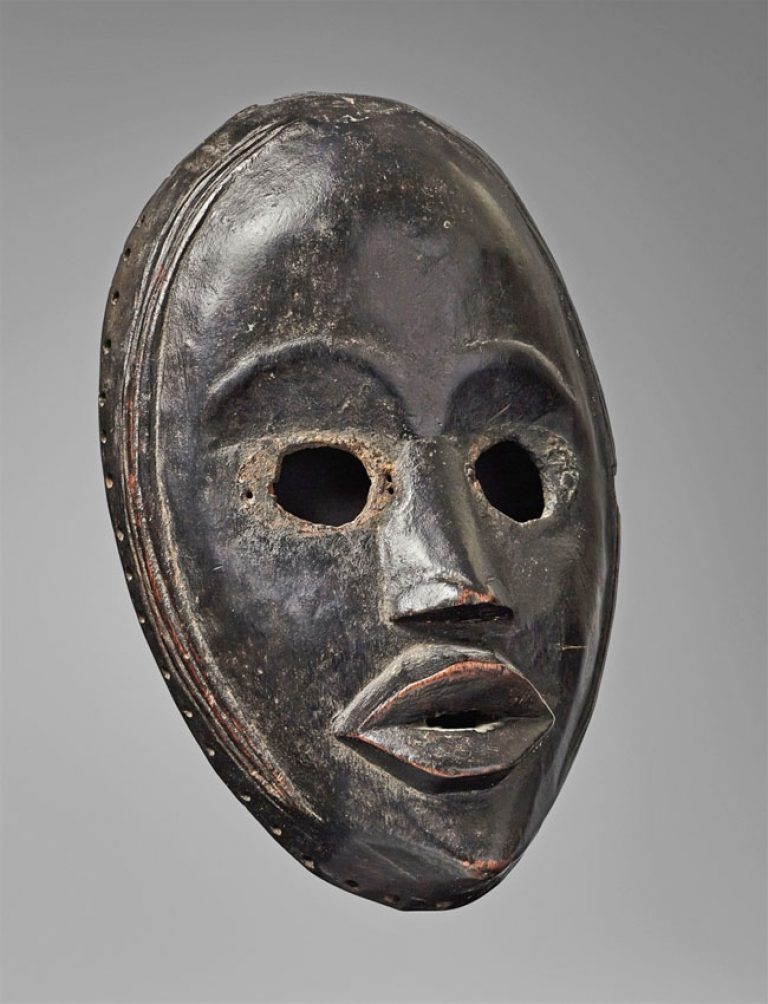 Dan racer mask from W. Africa – Masks of the World