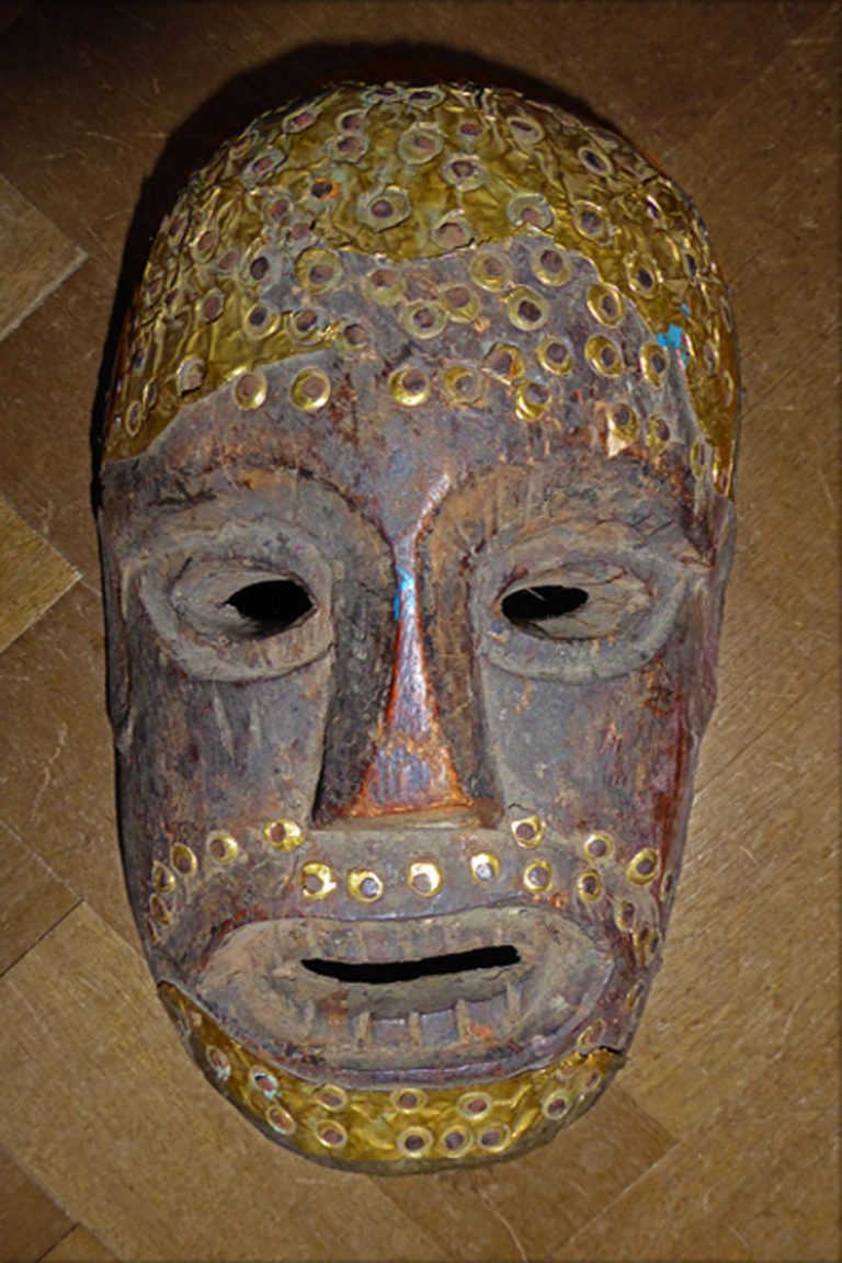 A Mystery Mask – Masks of the World