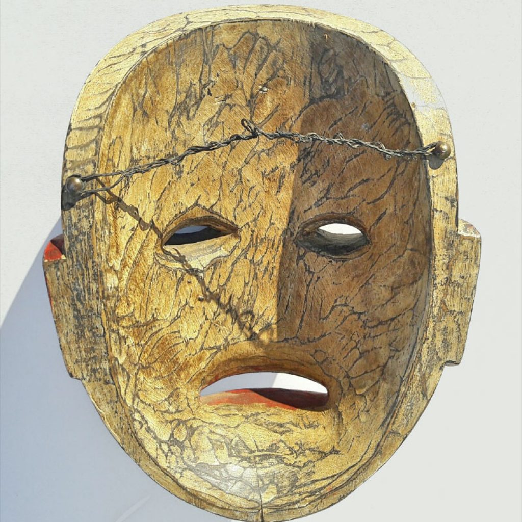 Tsimshian cedar mask from NWC – Masks of the World