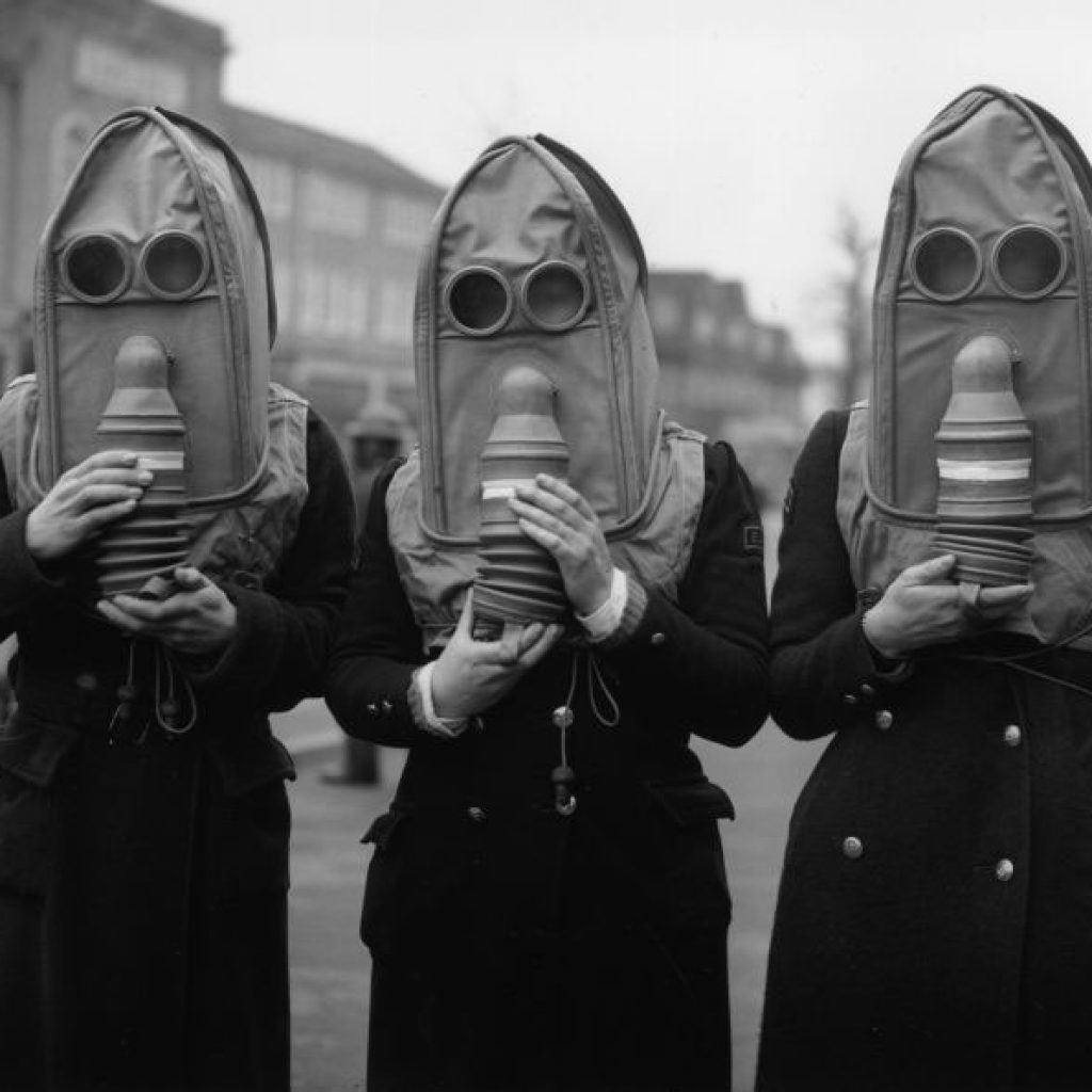 Hood masks from WW1 & 2 – Masks of the World