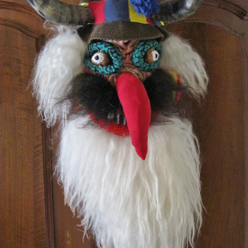 Romanian traditional mask – Masks of the World
