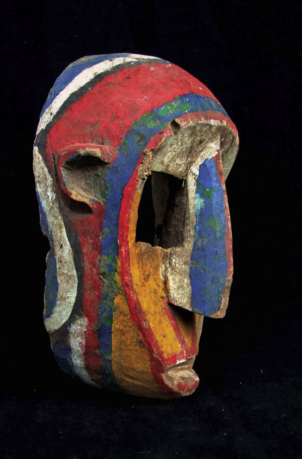 Romanian traditional mask – Masks of the World