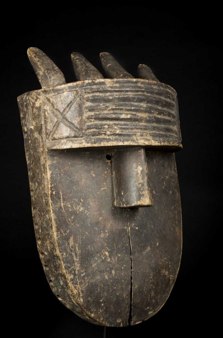 African Toma mask – Masks of the World