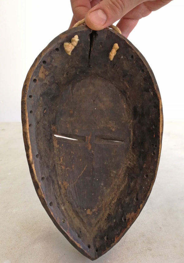 Reproductions of African masks can be collectible – Masks of the World