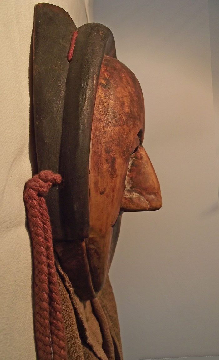 Maiden mask from Korea – Masks of the World