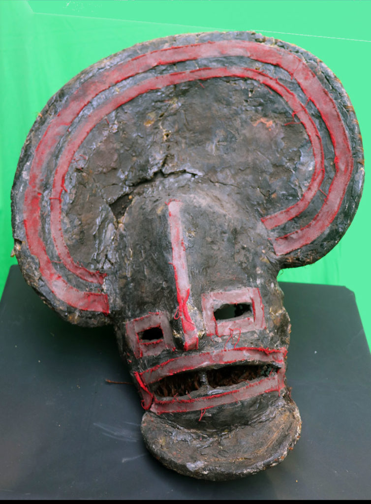 Interesting fake from Cameroon, or authentic mask from Angola – Masks ...