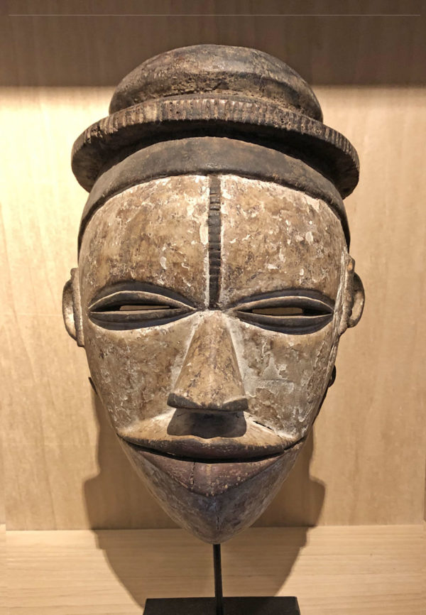 Ogoni mask with hinged jaw – Masks of the World