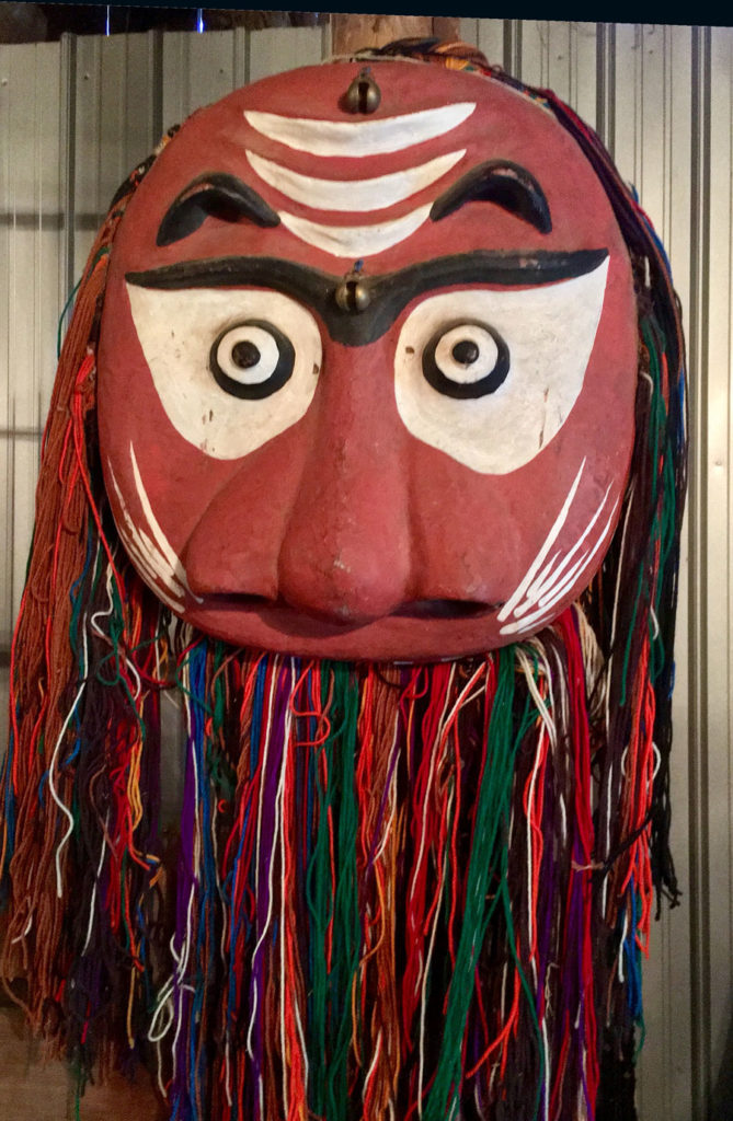 Huge Korean lion mask – Masks of the World