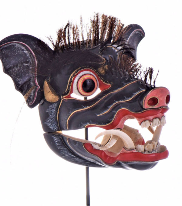 2 wild boar masks from Bali – Masks of the World