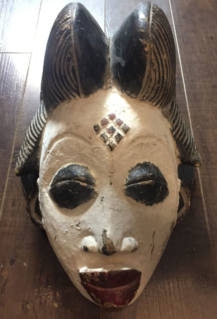 Puno mask from Africa – Masks of the World