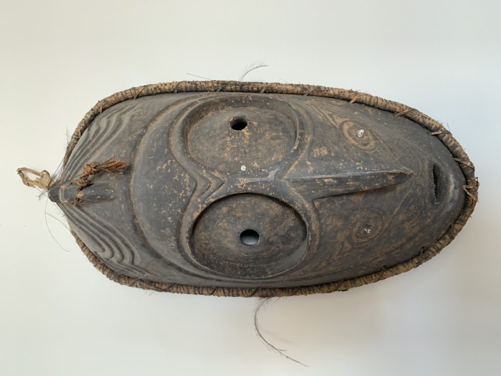 25-in Ramu mask from PNG – Masks of the World