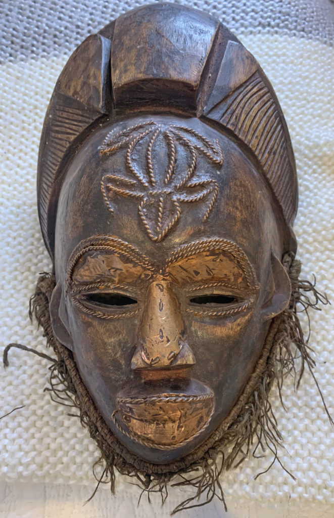 Decorative Mwana Pwo mask – Masks of the World