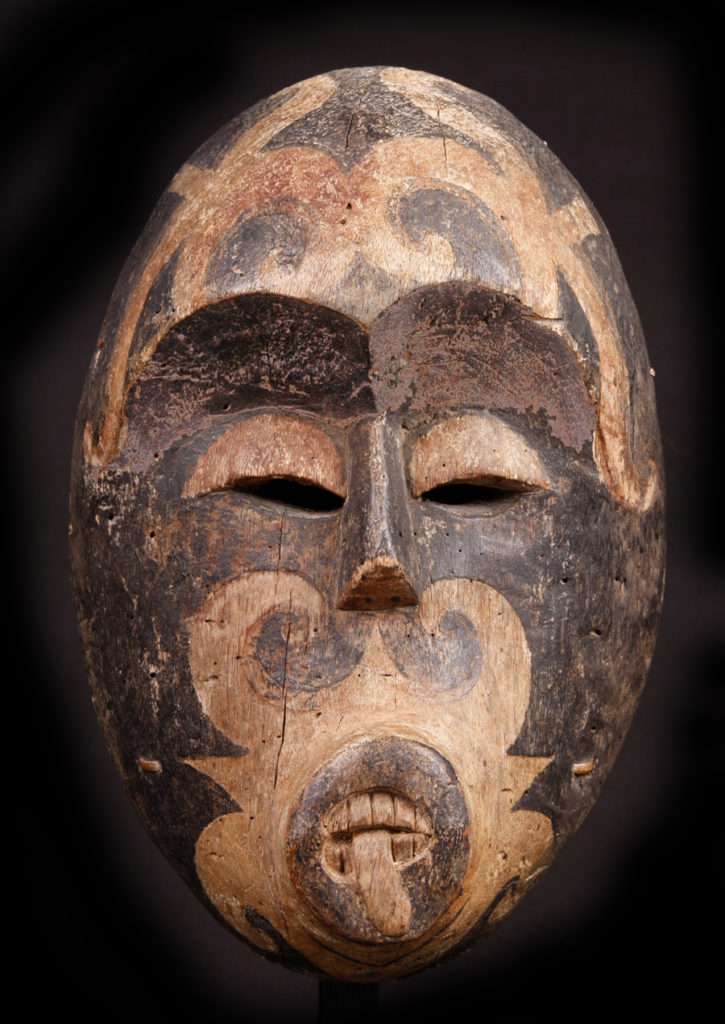 Dayak mask from Borneo – Masks of the World