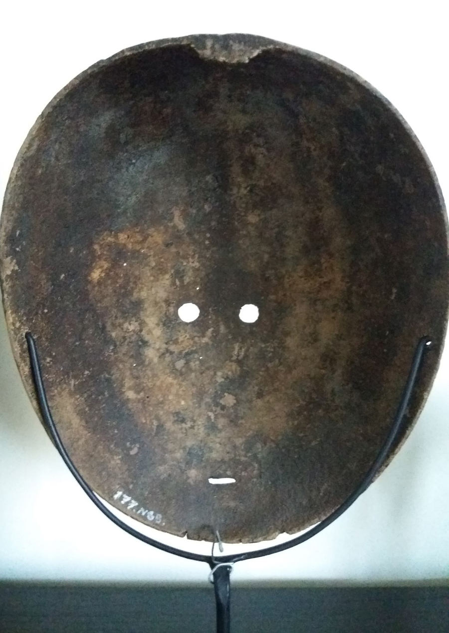 Gourd mask from East Timor – Masks of the World