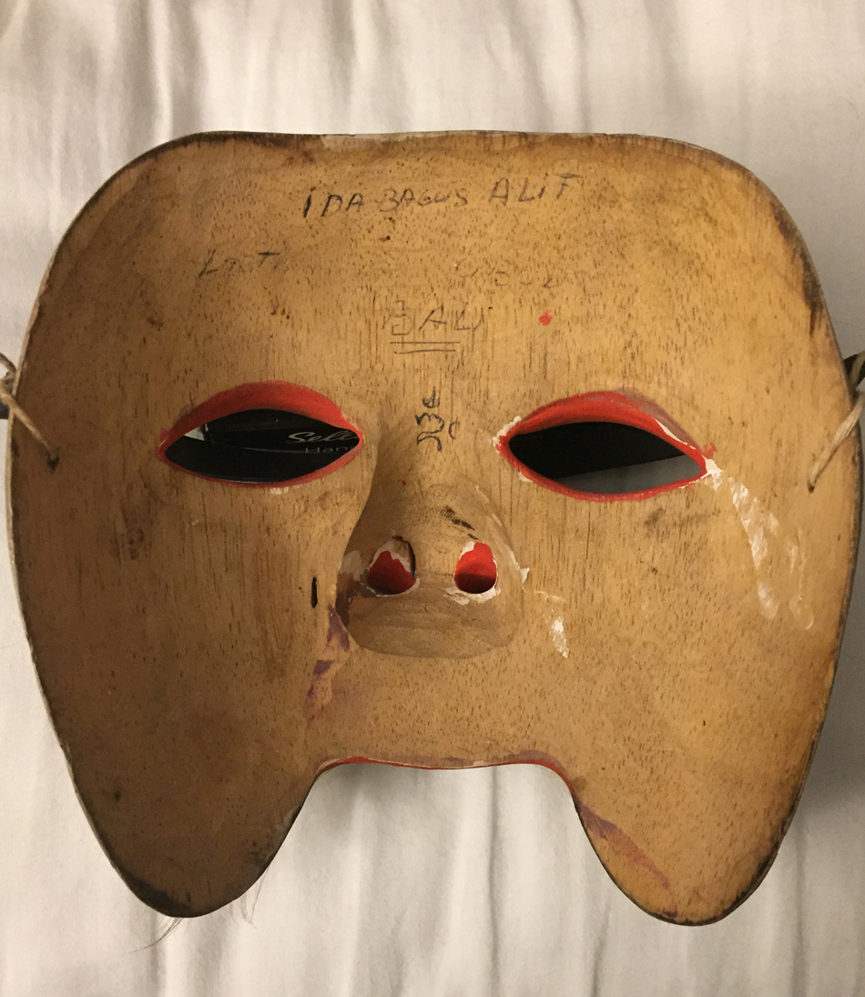 World famous maskmaker from Bali – Masks of the World