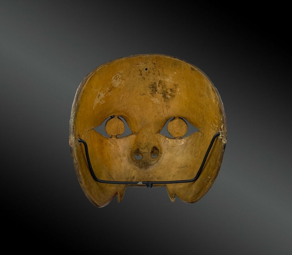 Topeng Theater of Java: Where Wood Comes to Life – Masks of the World